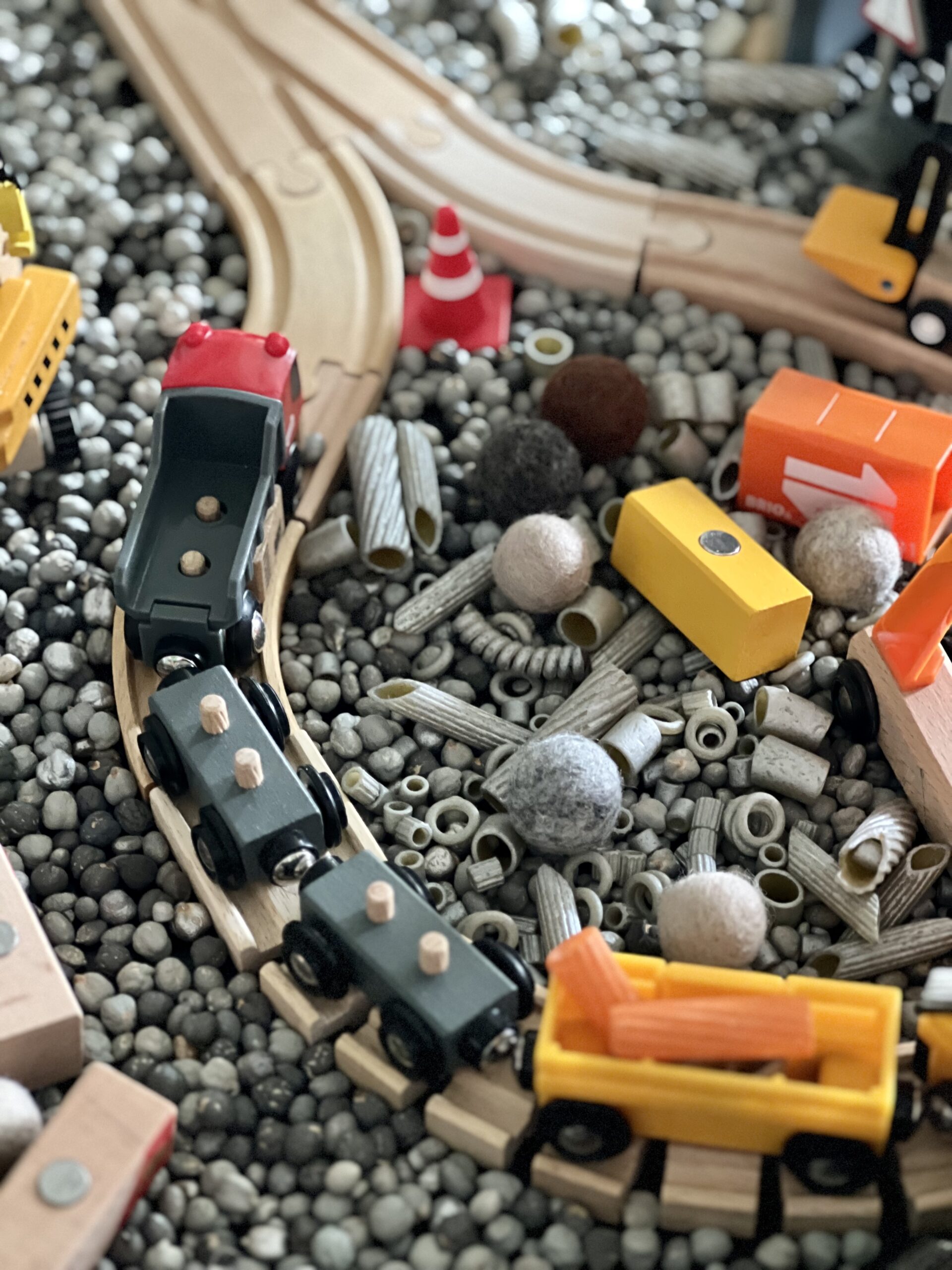 Construction Themed Sensory and Play Ideas for Kids – A House of Play